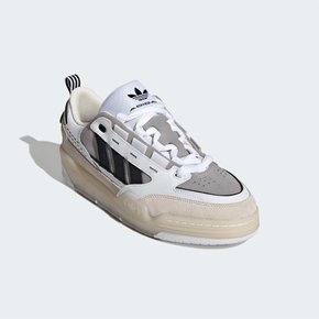 Tênis Adidas adi2000: Estilo Retrô Anos 2000 | P85 Sneakers